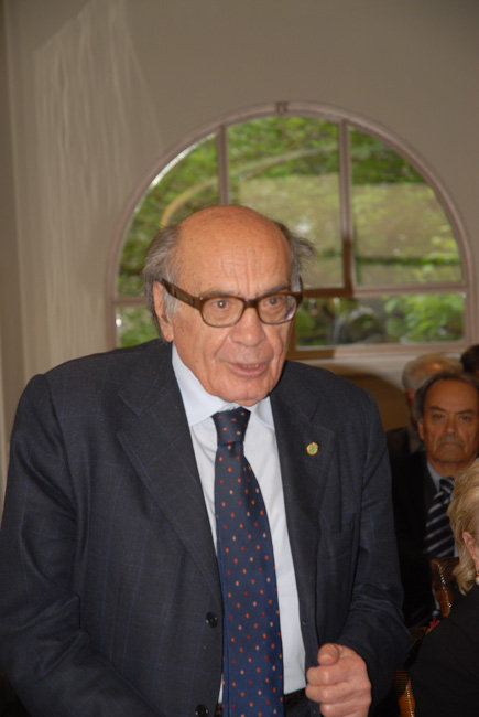 Pietro Rescigno agli Aperitivi culturali per parlare di diritto d ...