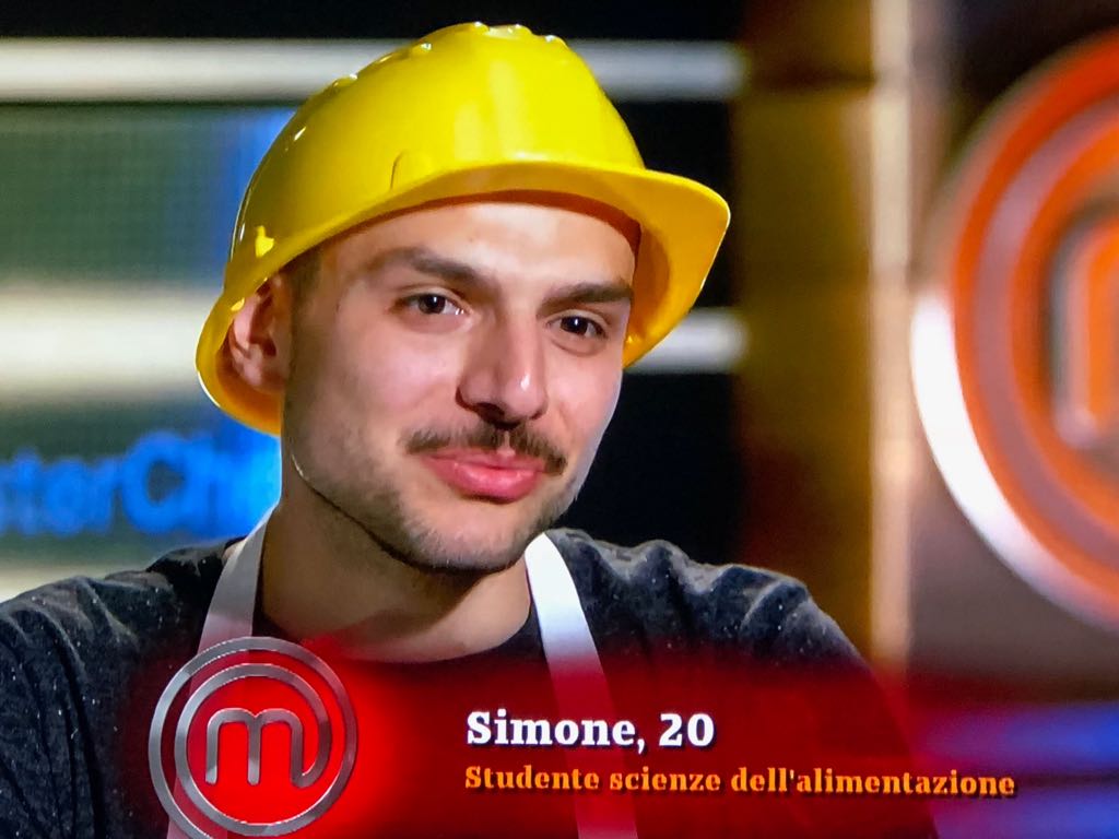 Masterchef, Simone vola in finale grazie alle sette platesse | Cronache ...