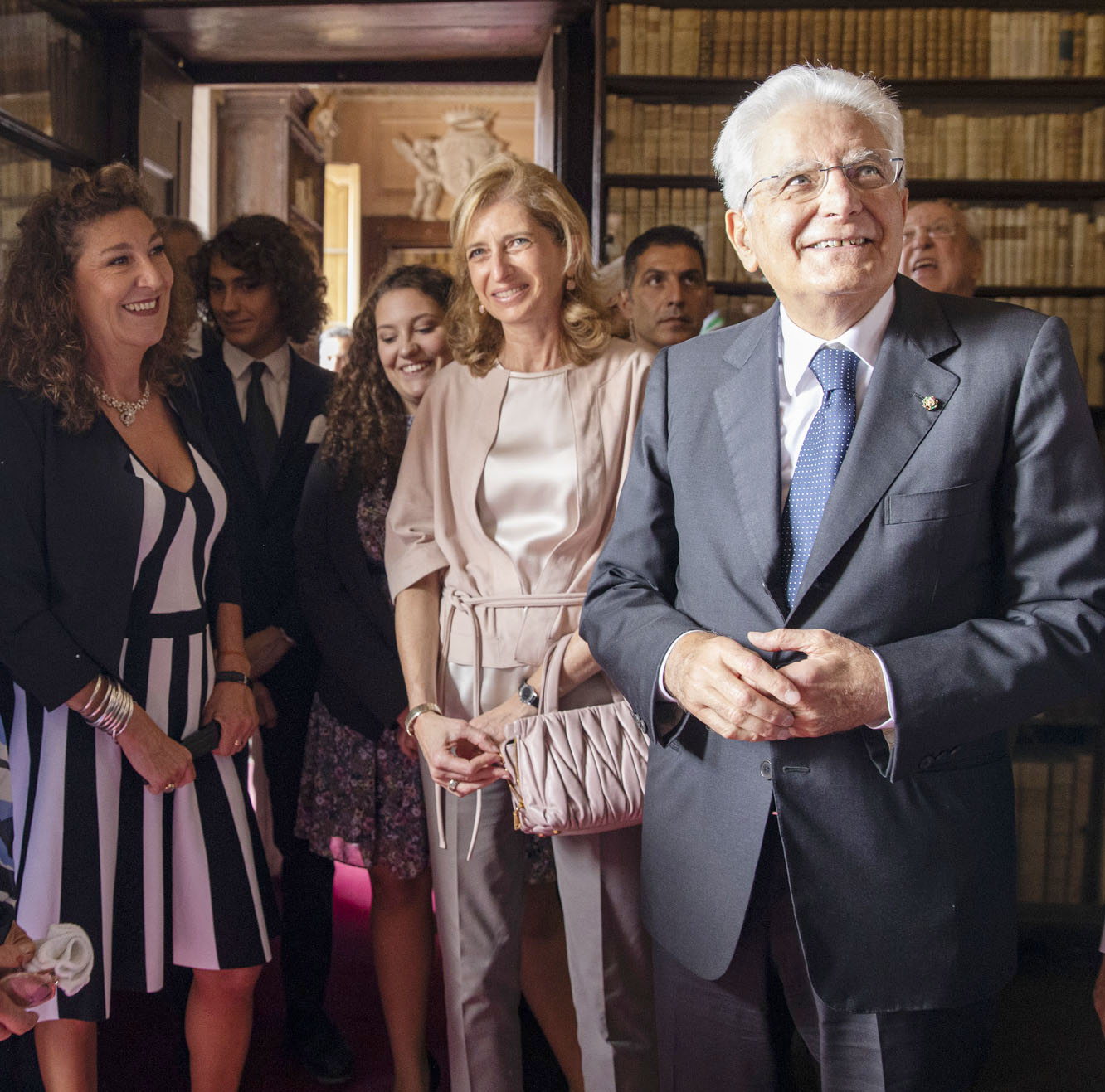 Alla fine è Mattarella bis, la resa dei partiti | Cronache Fermane